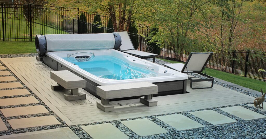 Swim Spas: Ganzjähriger Luxus für Ihren Garten | Mira Baby Spa